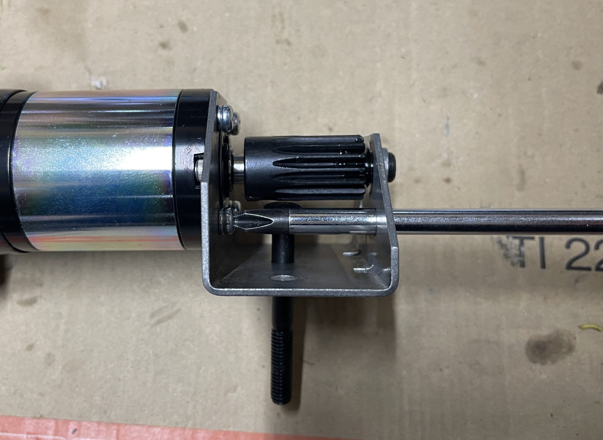 後付けできる！「スマートガレージKIT」シャッター電動化 その3 | YK-BASEブログ