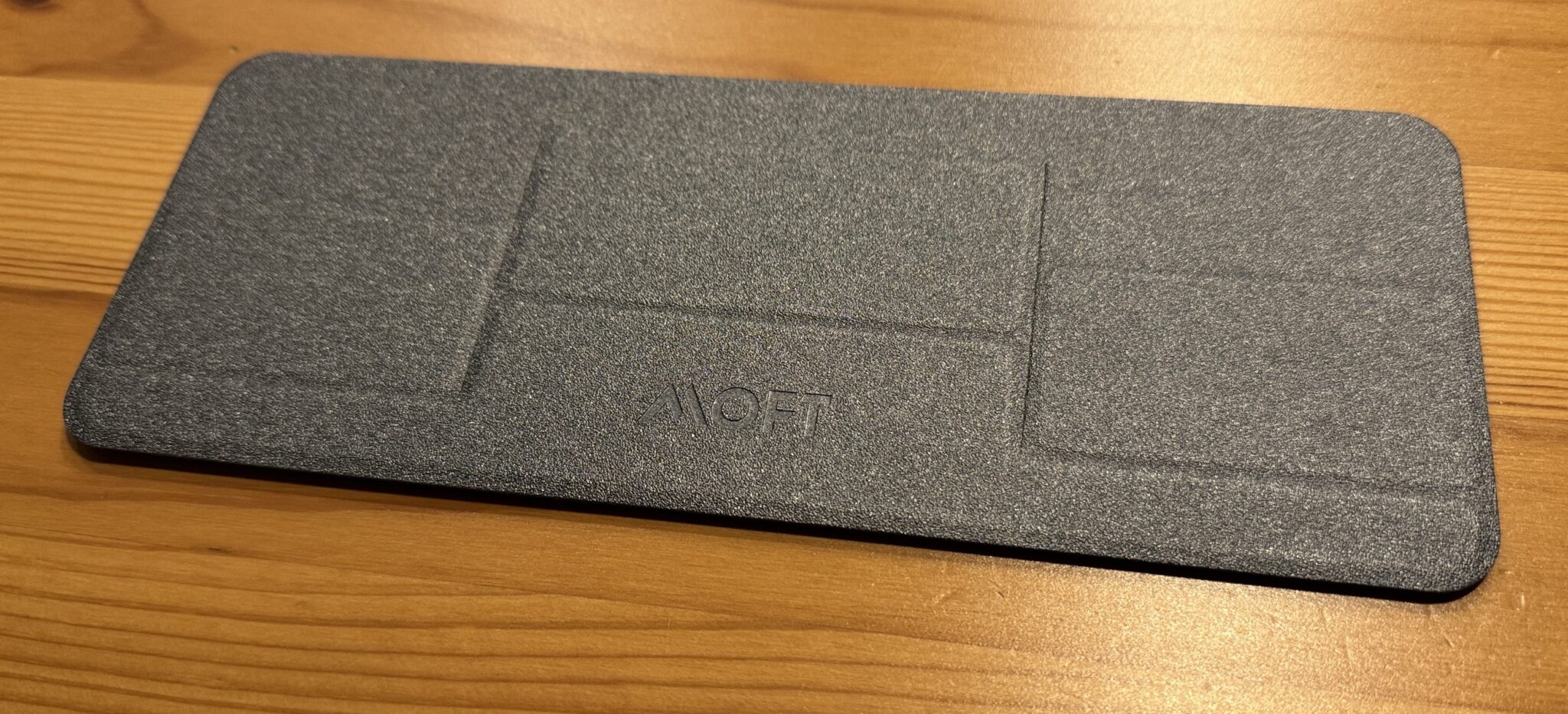 持ち運ぶ方に「MOFT ノートパソコンスタンド ミニ」徹底解説！ | YK-BASEブログ